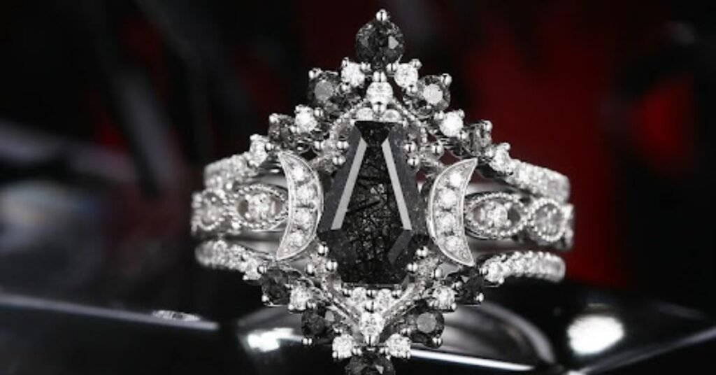 How to Style a Coffin Cut Engagement Ring from StarlandUS - FitCoding